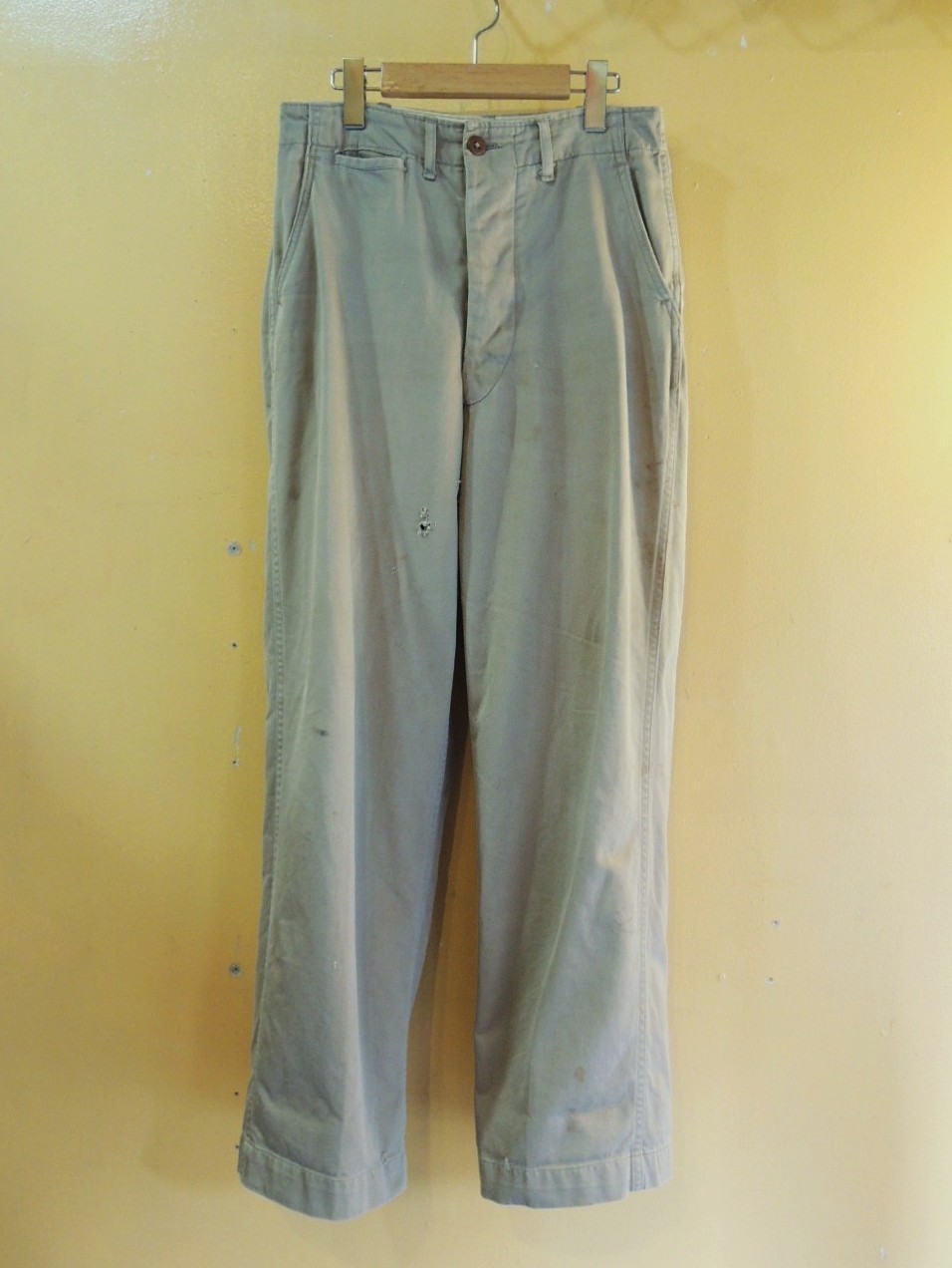 1948 U.S.Military Button-Fly Trousers: container
