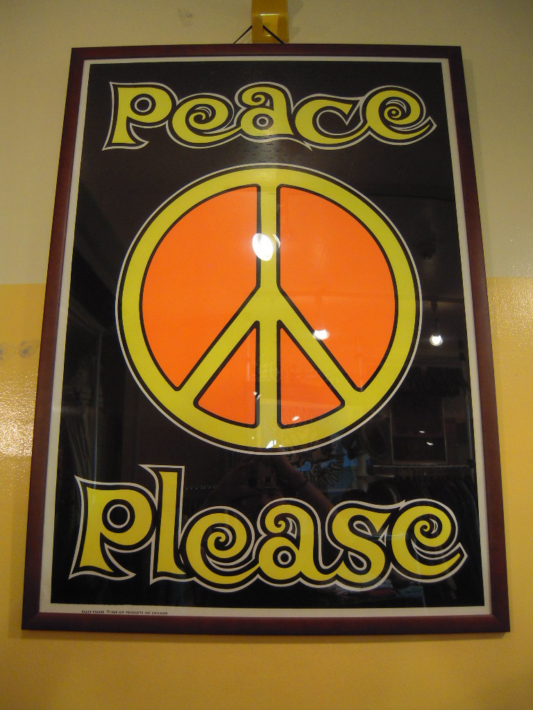 smile & peace: container