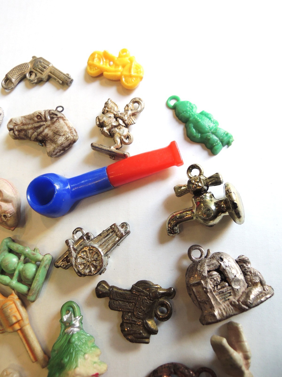 Cracker Jack PRIZEs & TOYs LOT: container