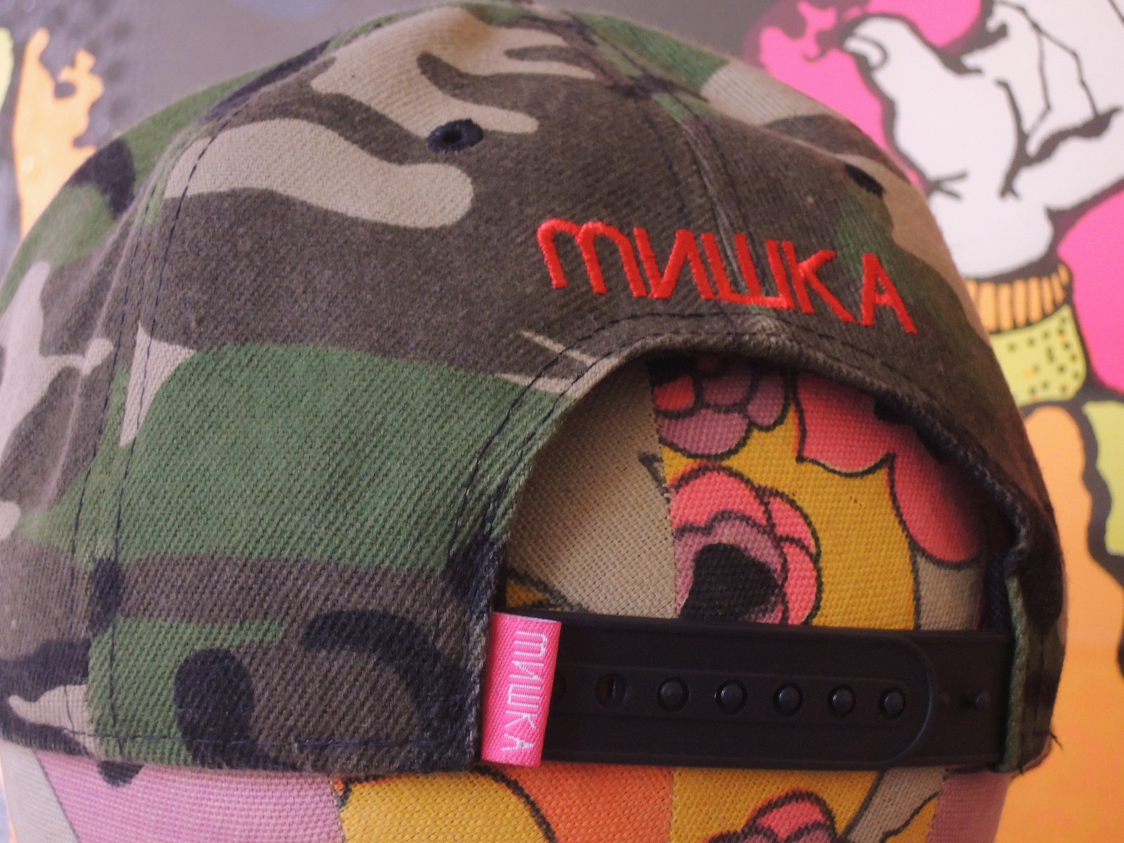 NEW MNWKA × NEW-ERA: container